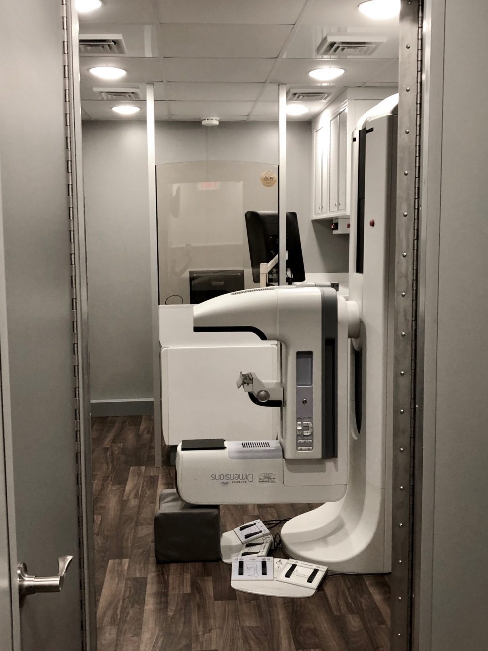 Mobile Mammography - Women's Health - Shared Imaging